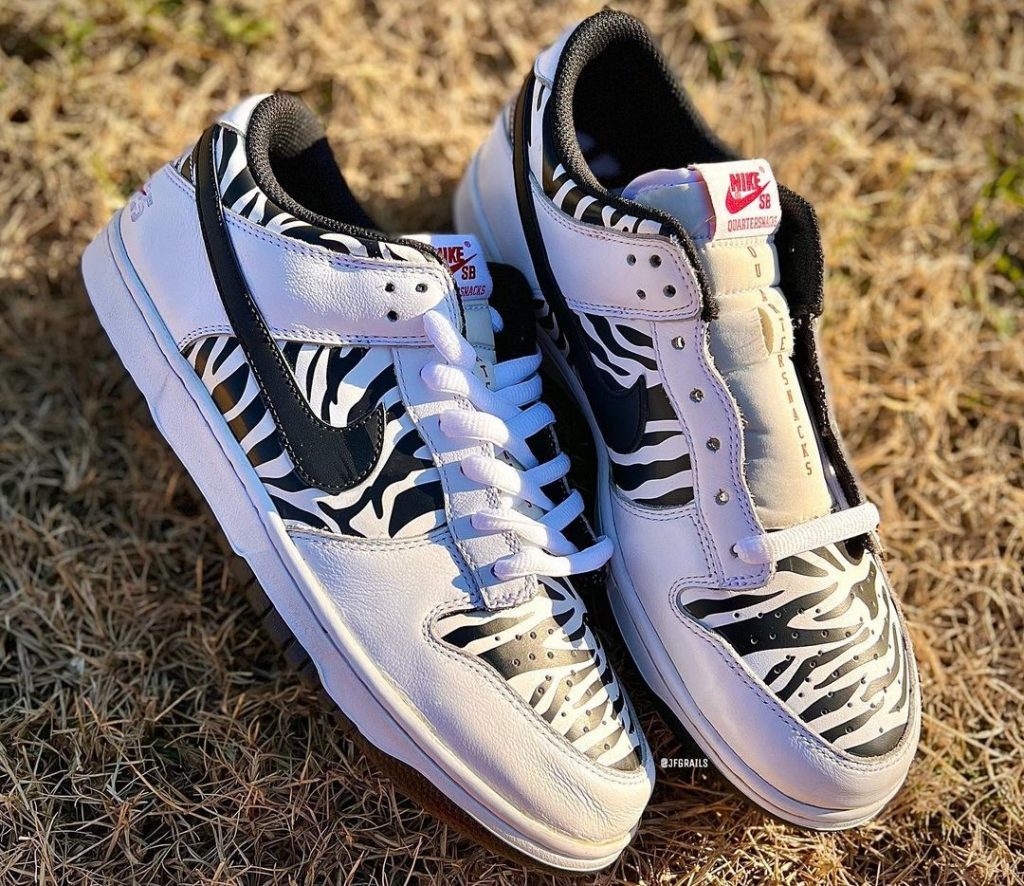 [Release 2022] Nike Dunk Low “Reverse Zebra” | SNKRDUNK Magazine