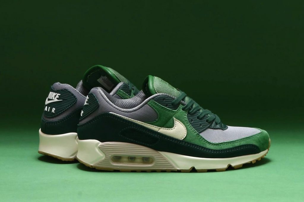 [Release 3 Jun] Nike Air Max 90 PRM "Pro Green" is a Lush Redesign of a ...